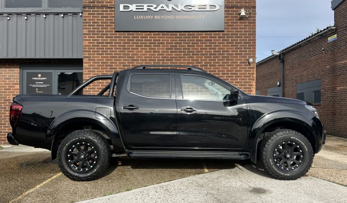 2018(18) Deranged™ Navara 2.3 dCi Tekna Auto Blackout Edition ...